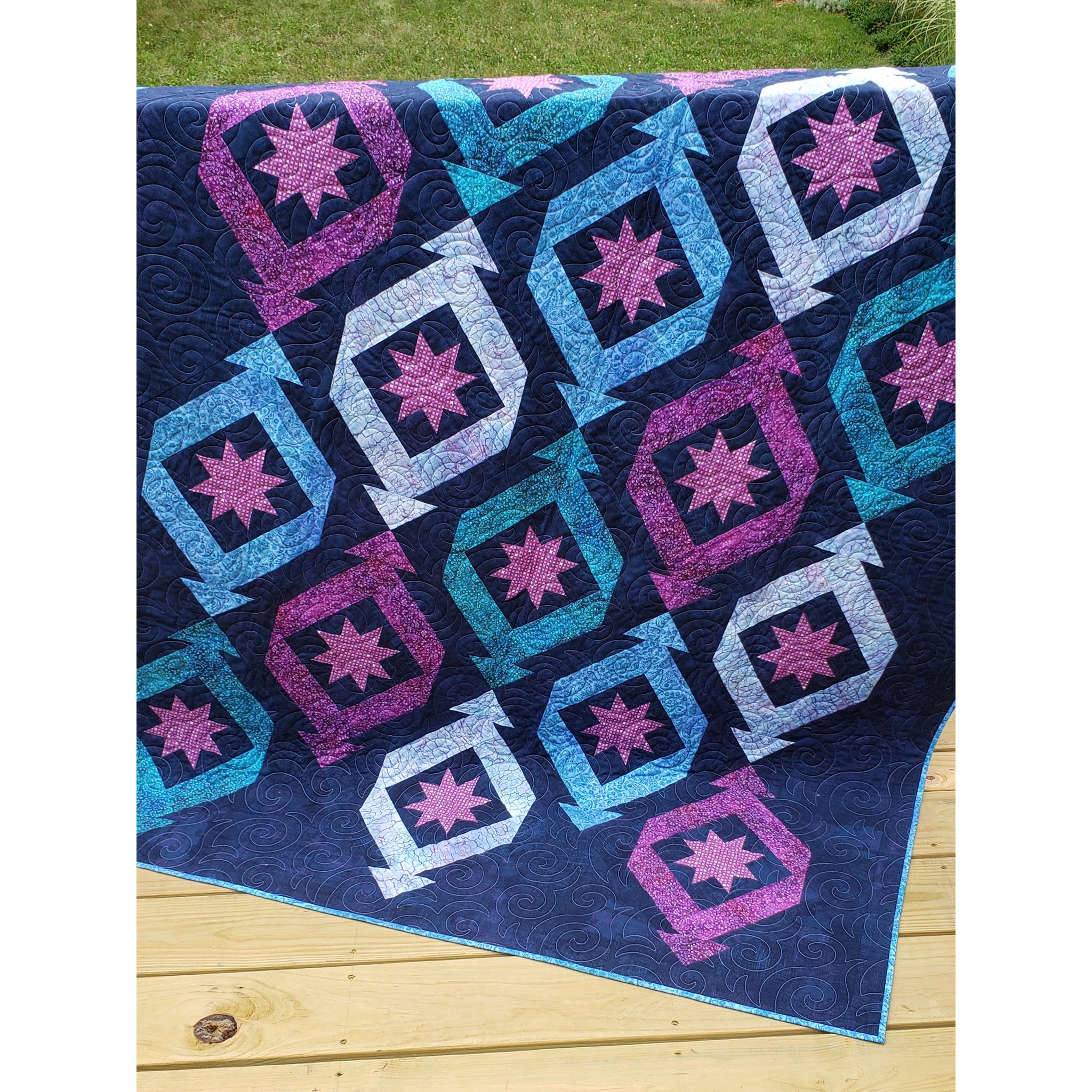 Party Crackers Quilt CQD-9177e - Downloadable Pattern – QuiltWoman.com