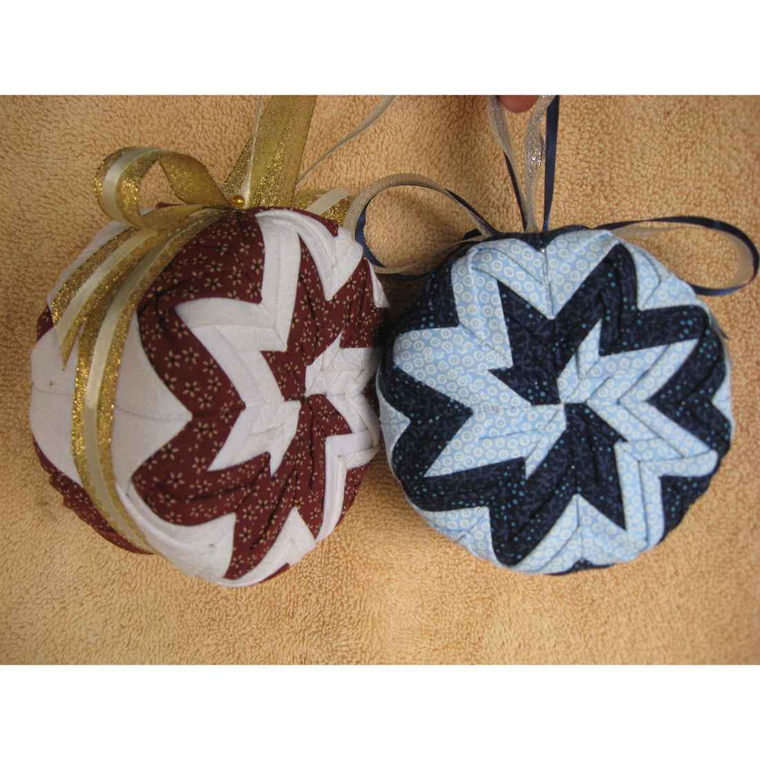The Pinwheel Ornament KBK-103e - Downloadable Pattern – QuiltWoman.com