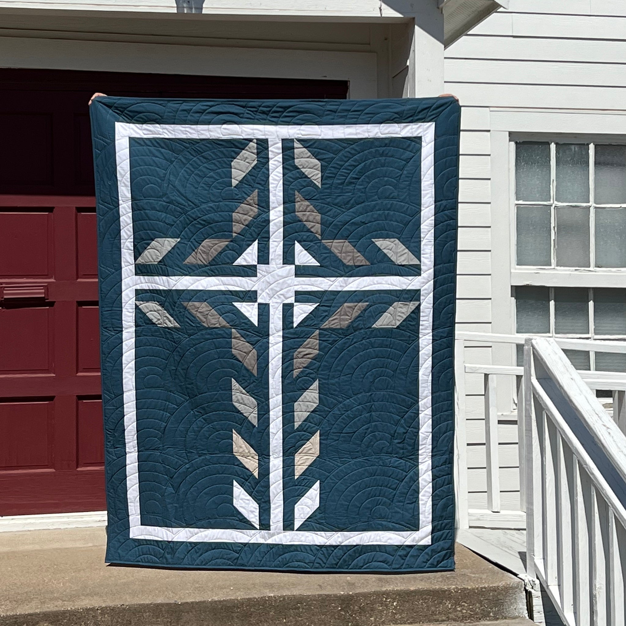 Modern Cross Quilt QC-1001e - Downloadable Pattern – QuiltWoman.com